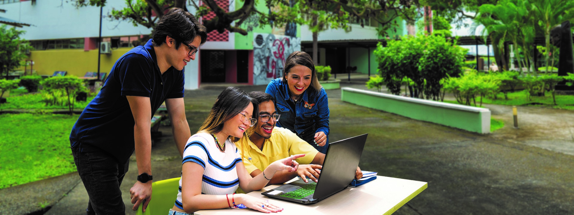 FOTO GRUPAL SEDE-PAGINA WEB USMA-CAMPANA 2022 (1) – USMA
